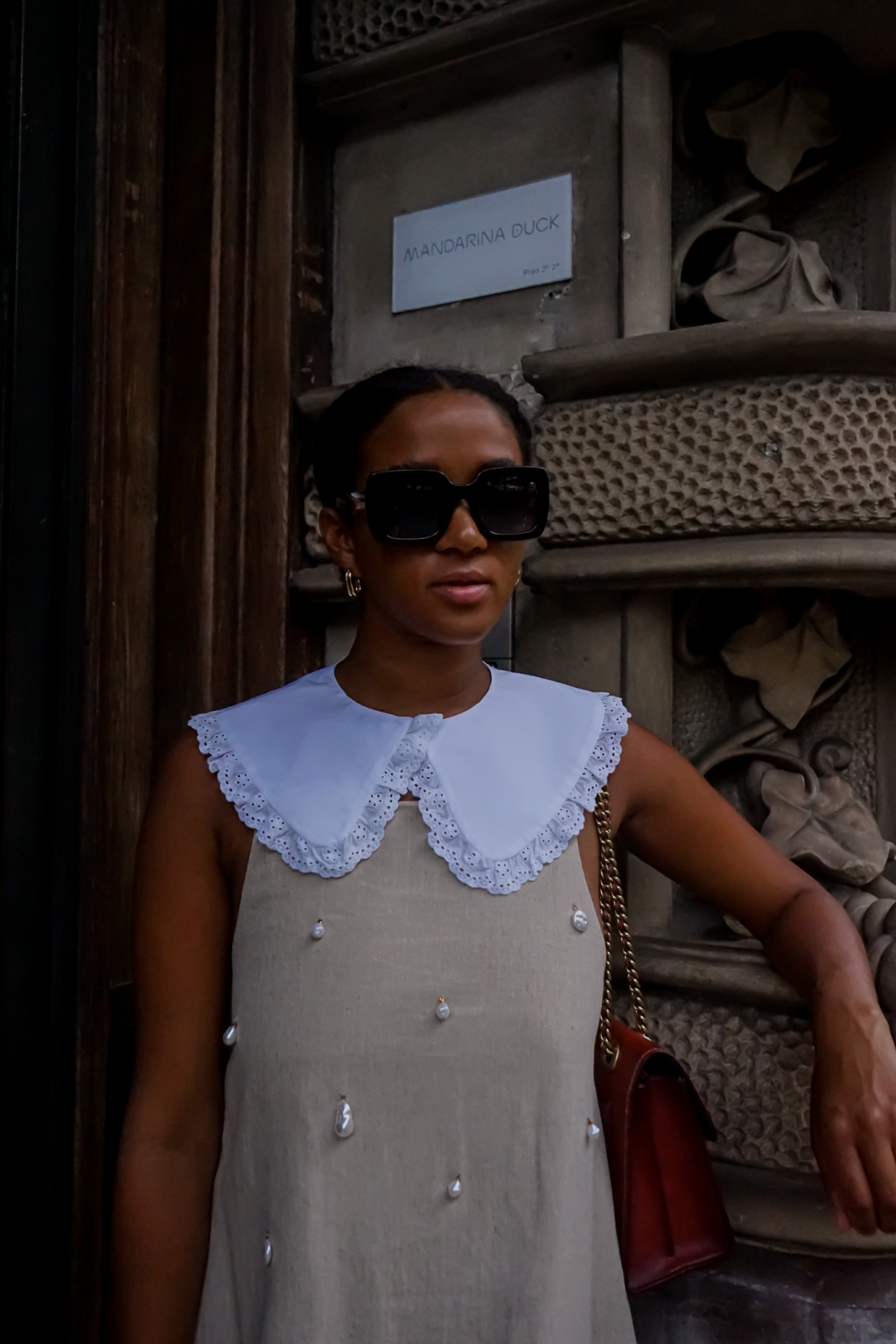 A White Pilgrim Collar Outfit in Summer - Meet Miri